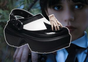 Wednesday x Crocs Stomp Clog 210214-001