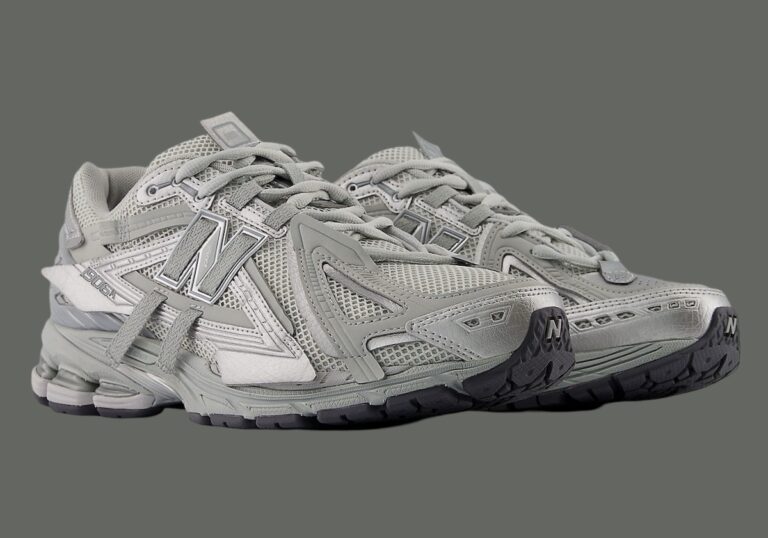 New Balance 1906A Metallic Silver M1906AG