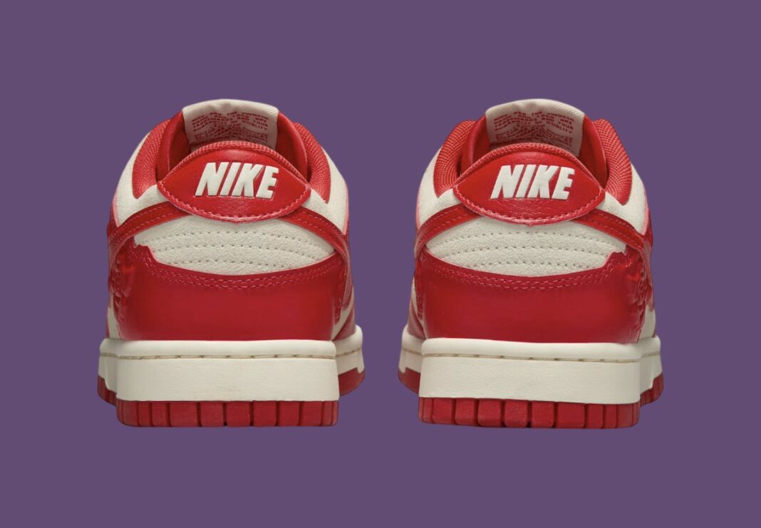 Nike Dunk Low Roses HF1986-100