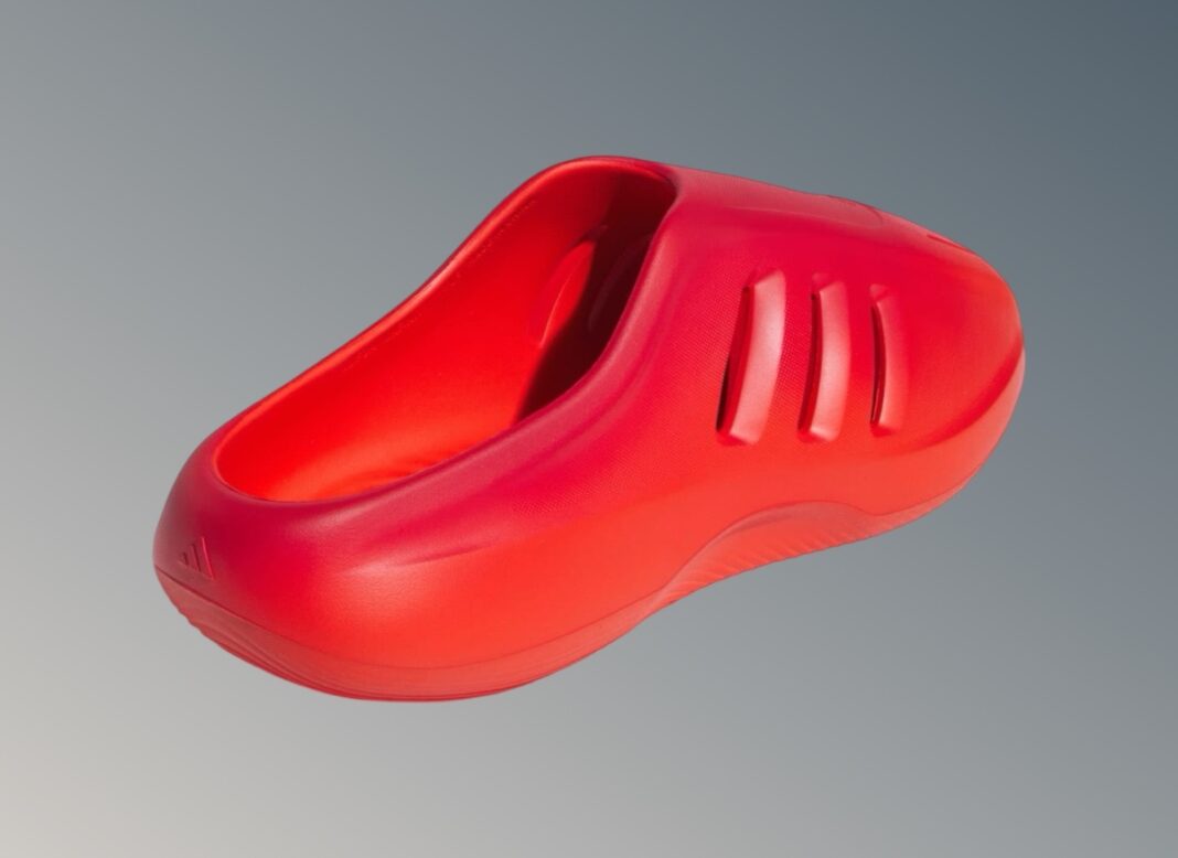 adidas Adifom IIInfinity Slides Red JI4552