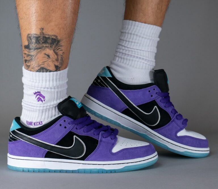 Hayley Wilson x Nike SB Dunk Low HJ0513-500