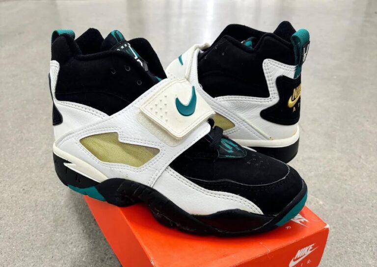 Nike Air Diamond Turf Emerald 2025 IB2240-001