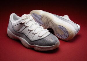 Air Jordan 11 Low CNY Year of the Snake HQ7000-001