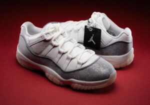 Air Jordan 11 Low CNY Year of the Snake HQ7000-001