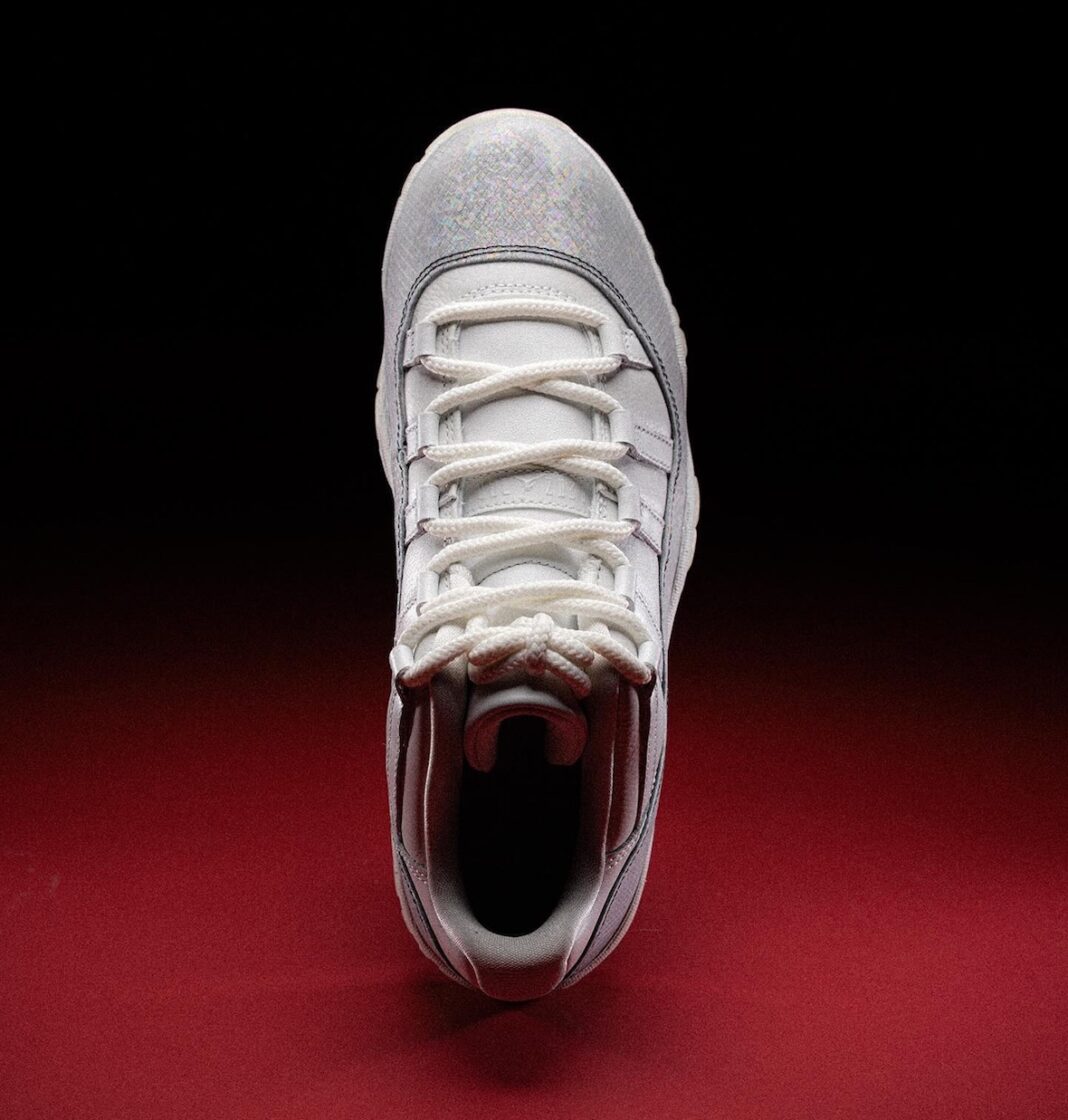 Air Jordan 11 Low CNY Year of the Snake HQ7000-001