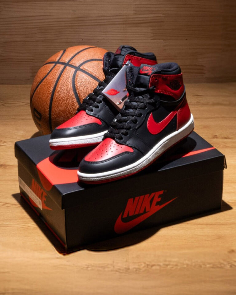 Air Jordan 1 High 85 Bred Store Lists