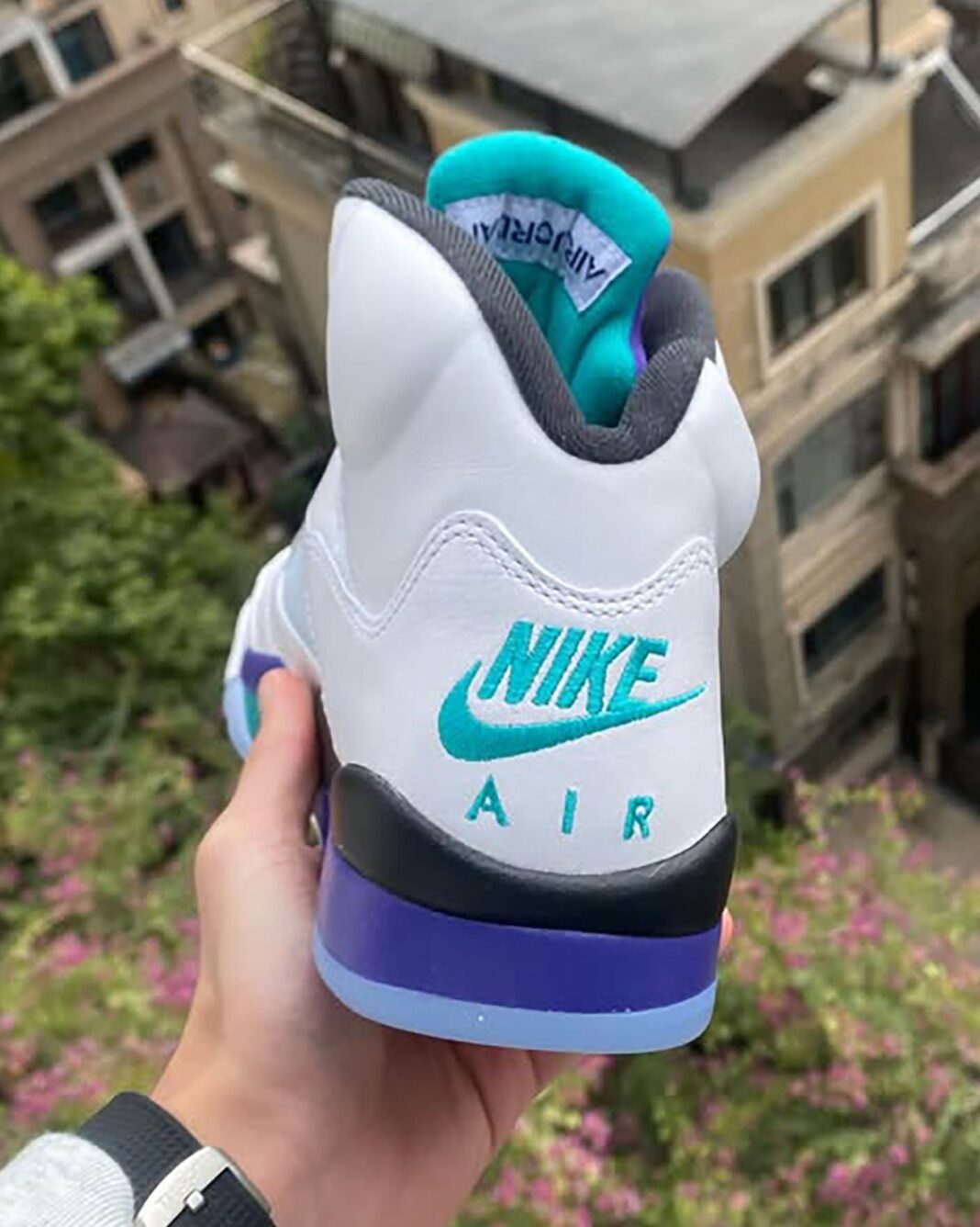 Air Jordan 5 OG Grape 2025 HQ7978-100