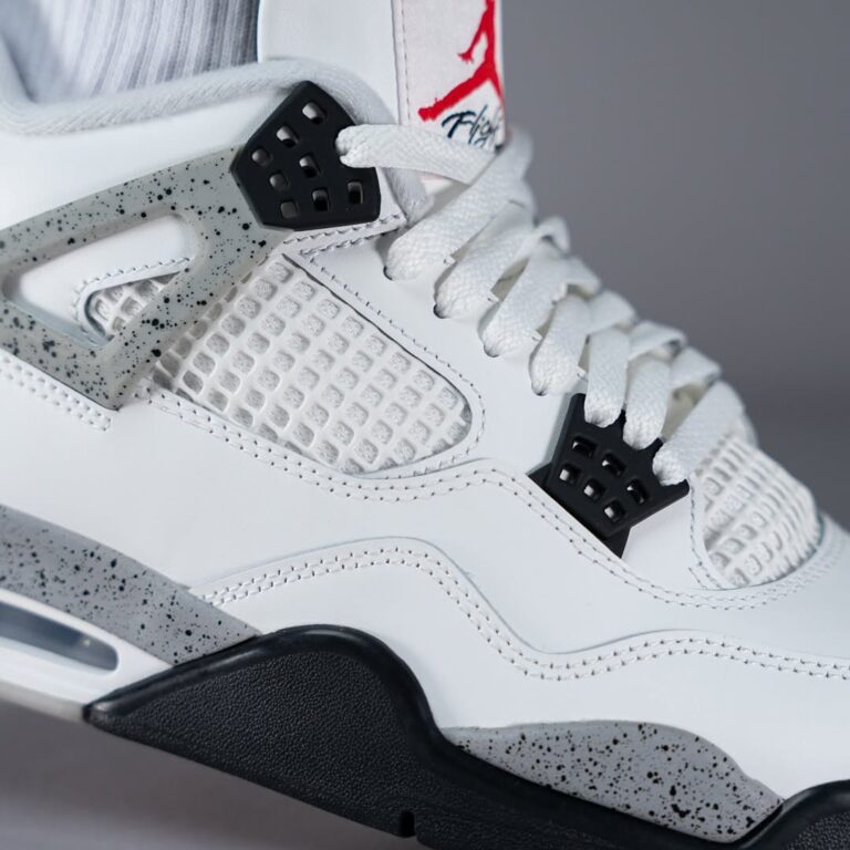 Air Jordan 4 White Cement 2025 FV5029-100