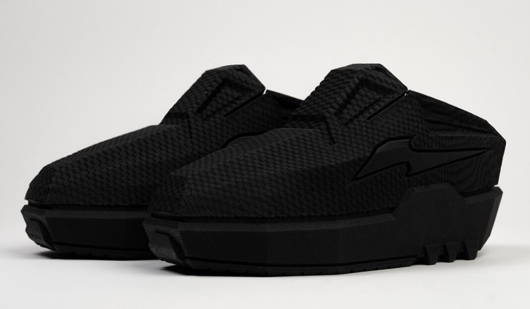 RTFKT x Zellerfeld MNLTH X Blade Drop