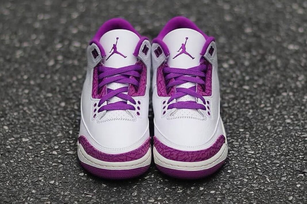 Air Jordan 3 GS Vivid Purple HQ0784-100