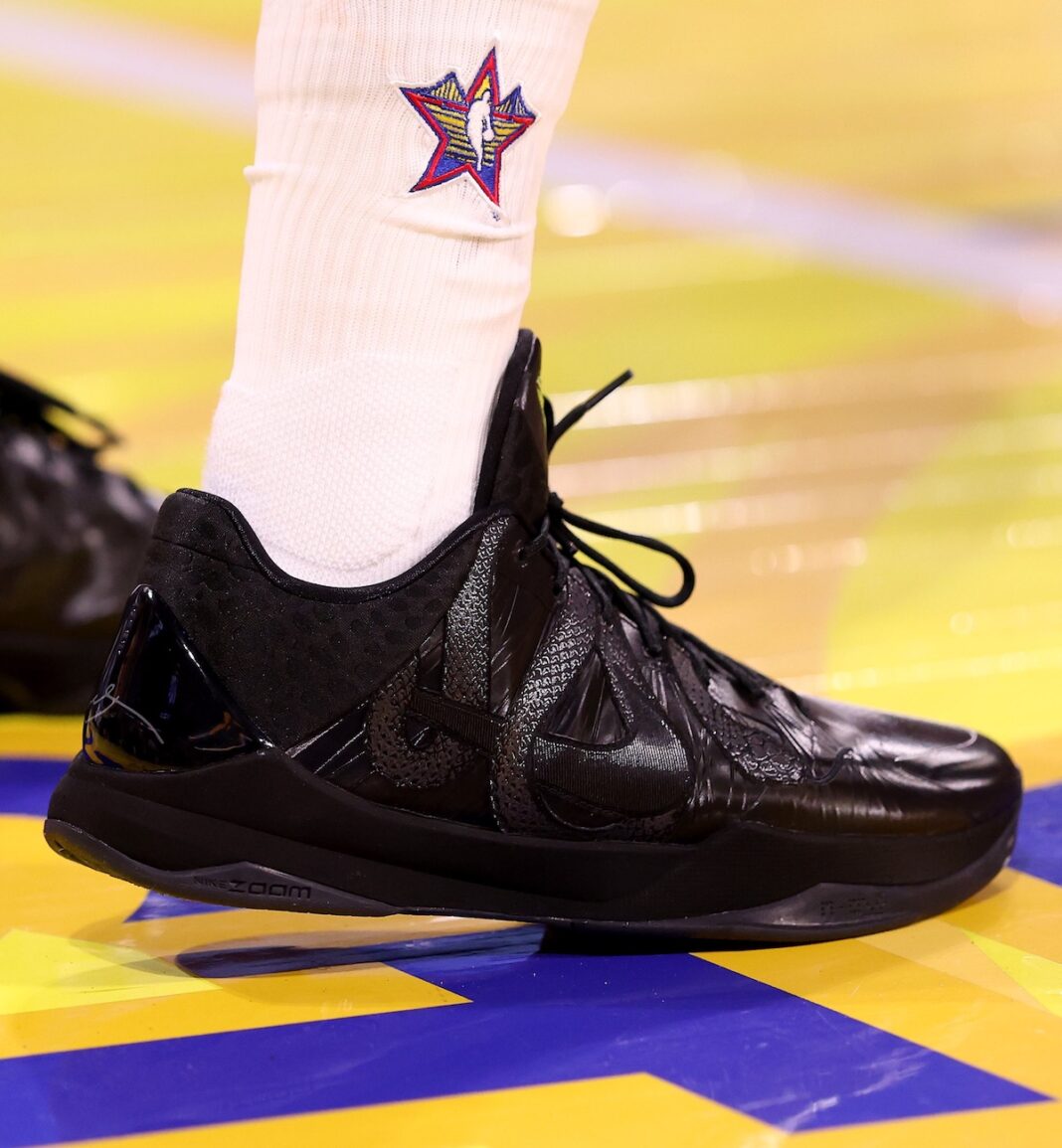 Nike Kobe 5 Protro Year of the Mamba Triple Black