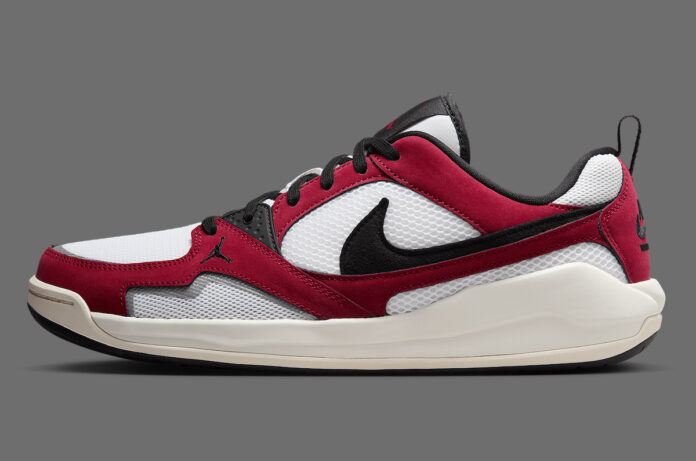 Jordan CMFT Era Chicago HJ6777-106