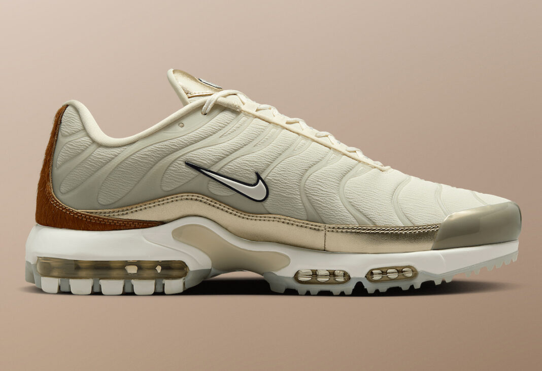 Nike Air Max Plus Golf Players Championship HF1033-100