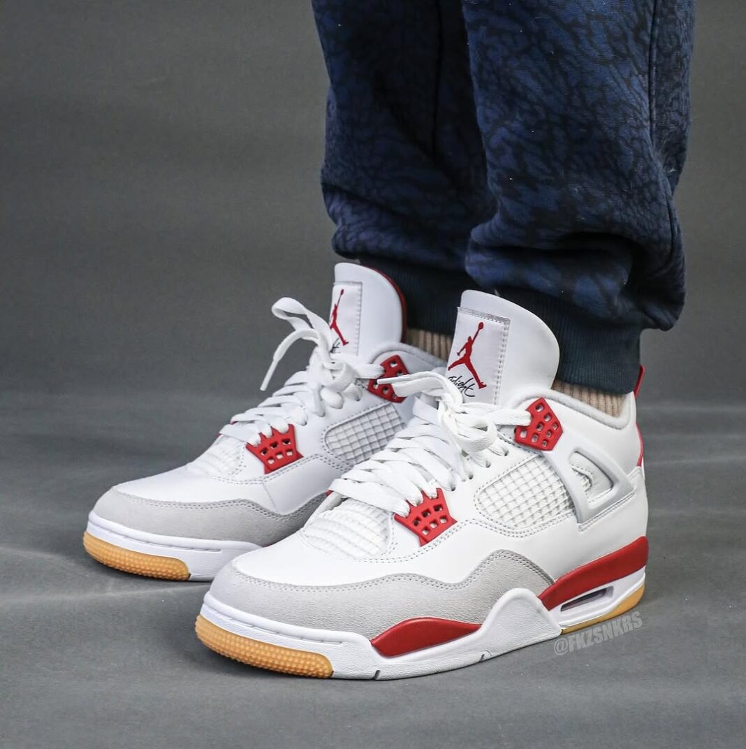 Nike SB Air Jordan 4 Red Friends & Family Exclusive