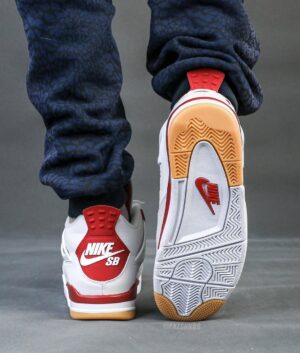 Nike SB Air Jordan 4 Red Friends & Family Exclusive