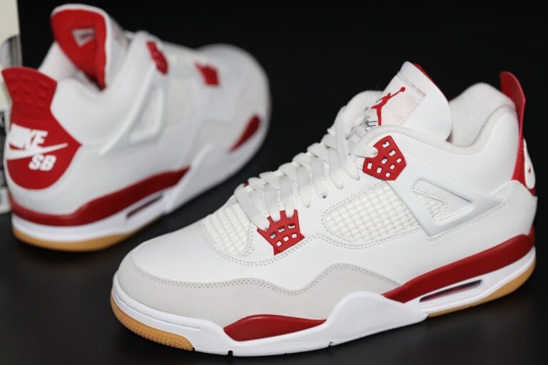 Nike SB Air Jordan 4 Varsity Red 2025
