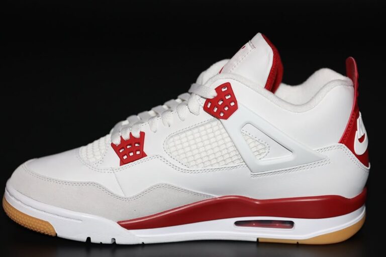 Nike SB Air Jordan 4 Varsity Red 2025