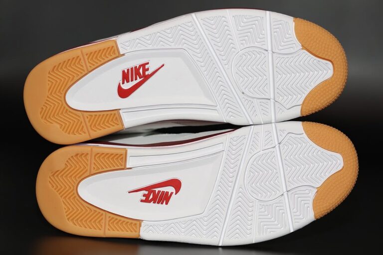 Nike SB Air Jordan 4 Varsity Red 2025