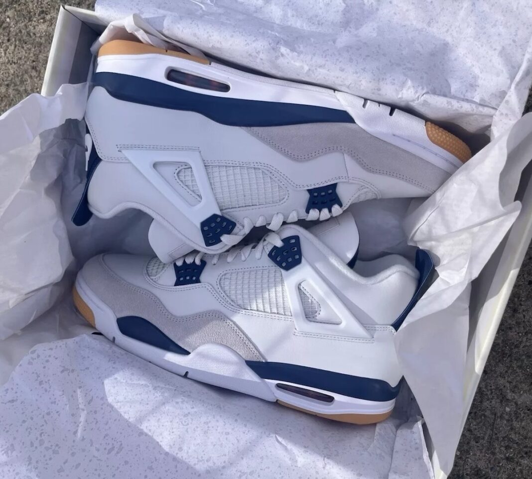 Nike SB x Air Jordan 4 Navy DR5415-100