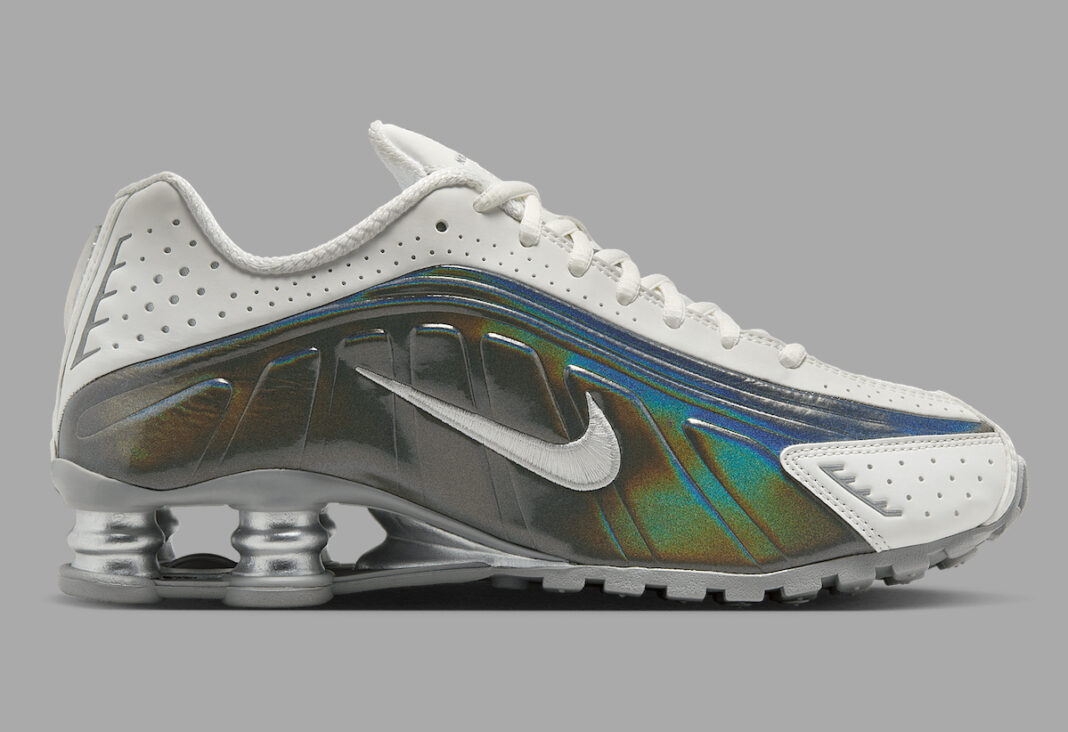 Nike Shox R4 White Iridescent IB7703-100