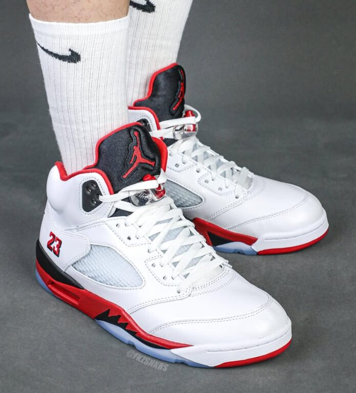 Air Jordan 5 Fire Red Black Tongue HQ7978-101