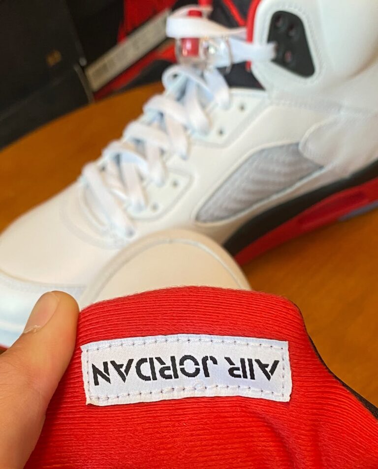 Air Jordan 5 Fire Red Black Tongue HQ7978-101