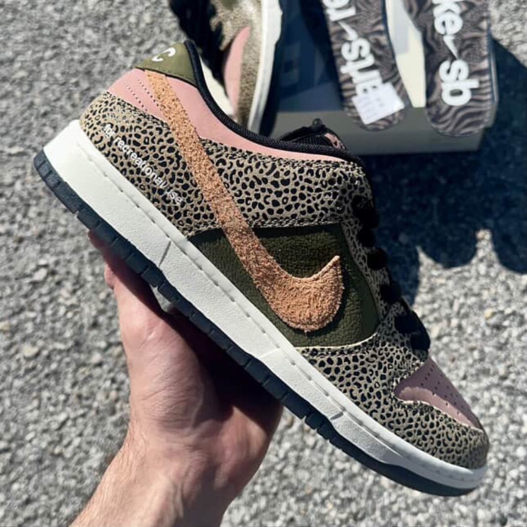 Arts-Rec Nike SB Dunk Low IH3211-200