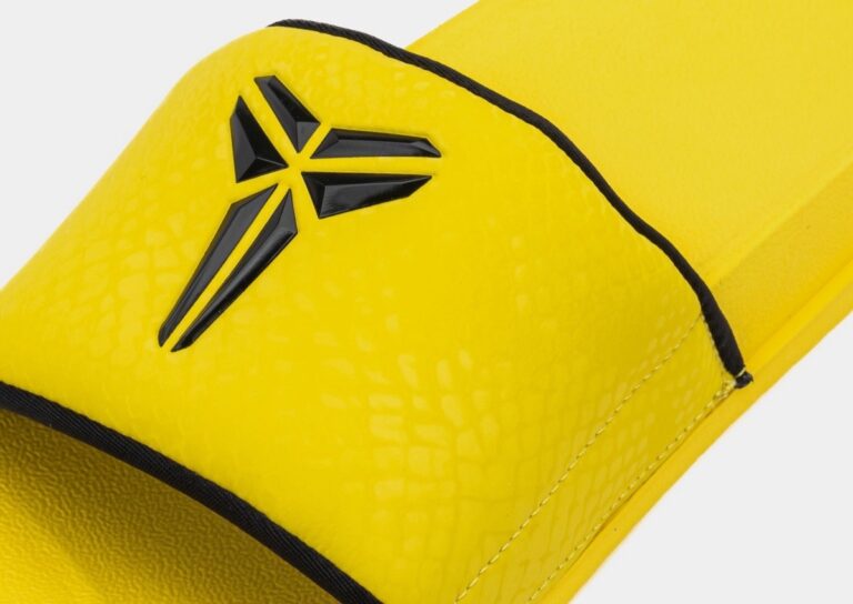 Nike Kobe Offcourt Slide Lightning IF2870-700