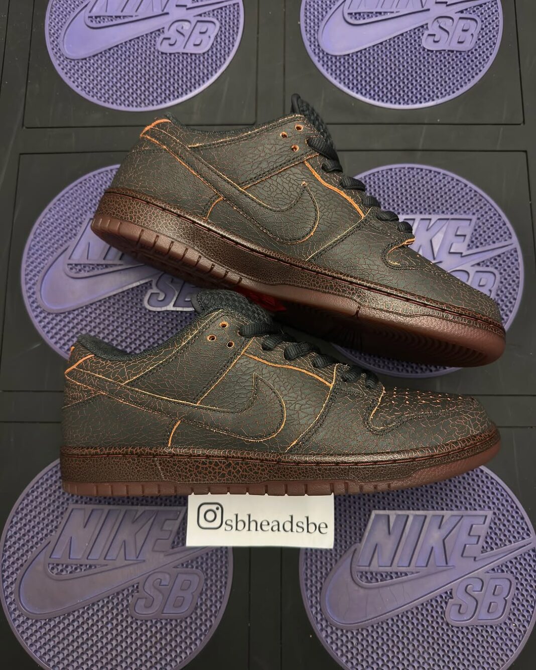 Nike SB Dunk Low Krampus HV1668-001