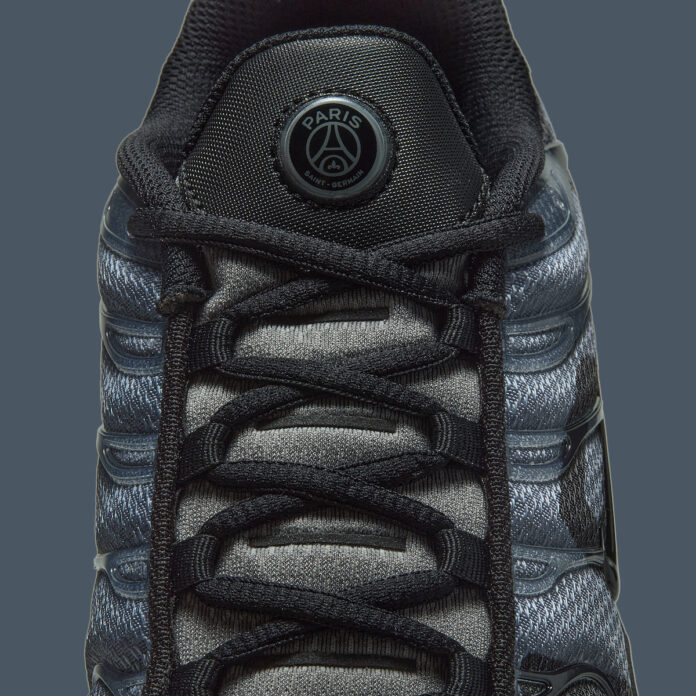 Paris Saint-Germain PSG Nike Air Max Plus IB2253-001