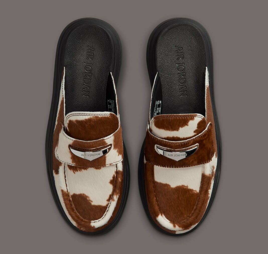 Air Jordan Mule Cow Print IB1497-001
