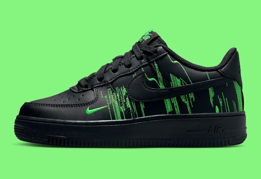 Nike Air Force 1 Low GS Matrix HV4763-001