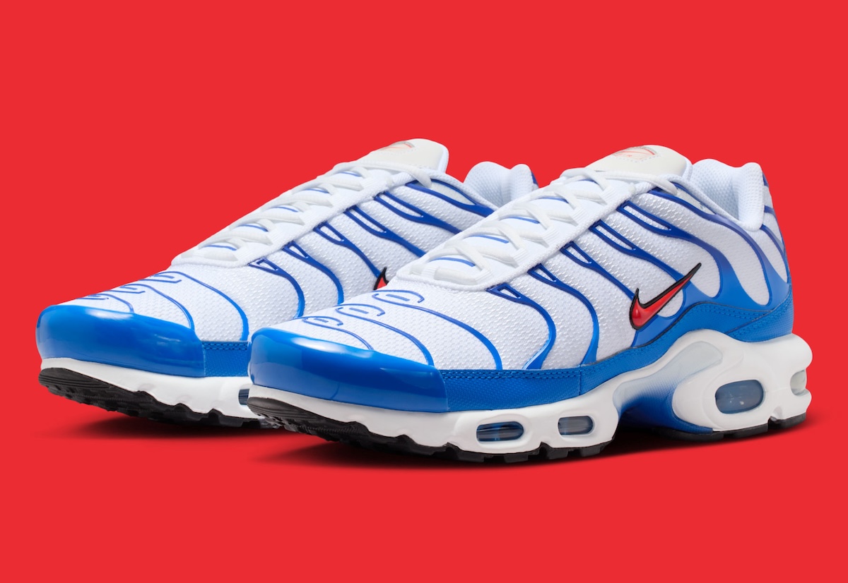 Nike Air Max Plus White Signal Blue DM0032-107