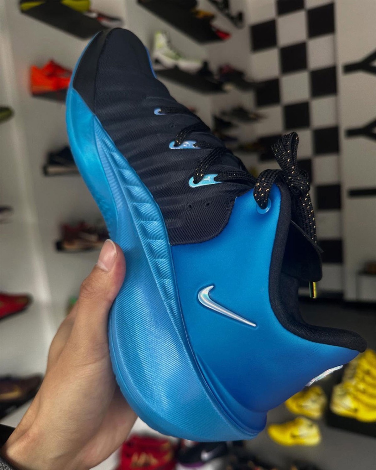 Nike GT Cut 4 Metallic Blue HV9921-400