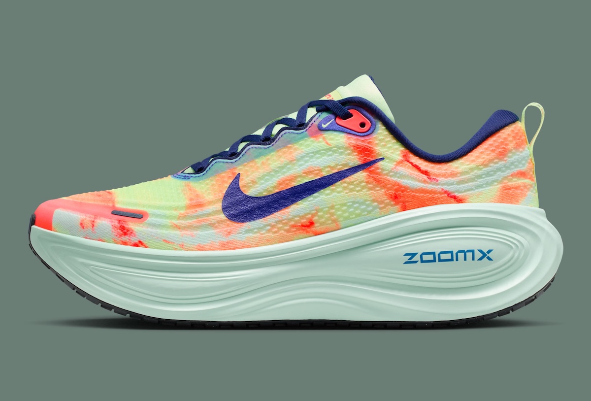 Nike Vomero Plus Slight Yellow Volcanic Rock Red IQ0605-701