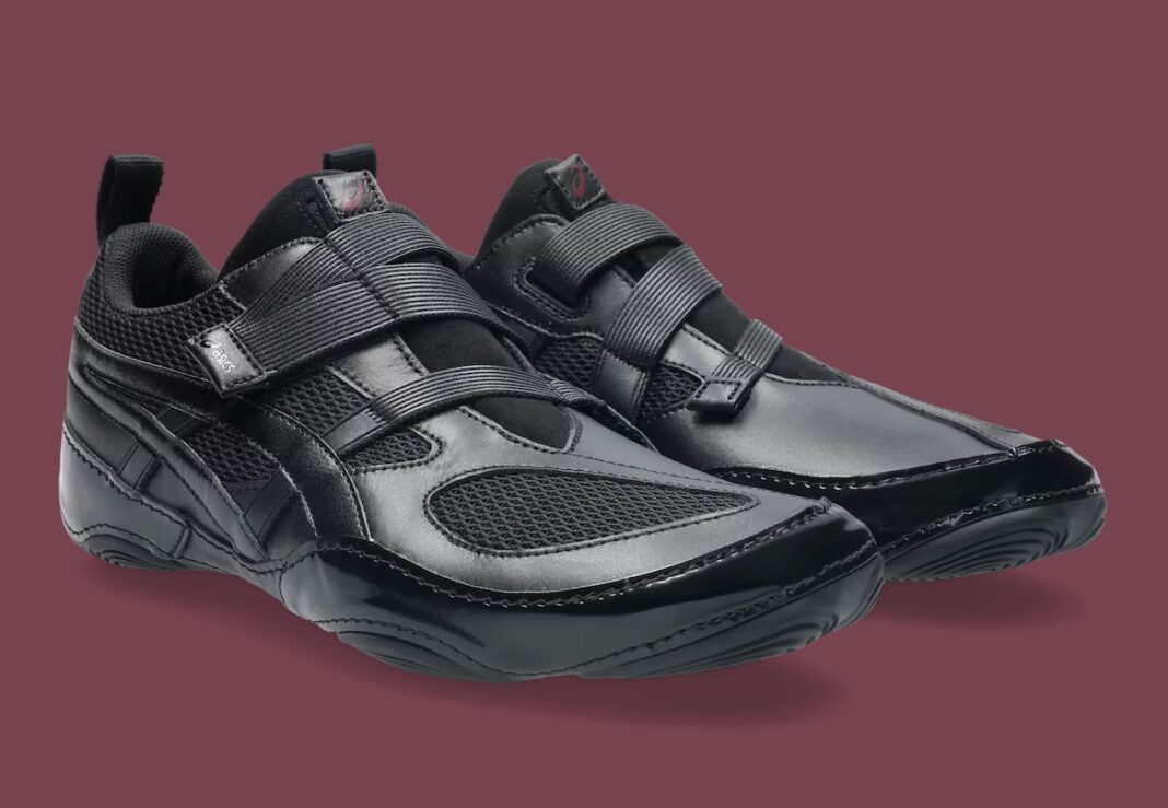 Issey Miyake ASICS Hyper Taping 2026