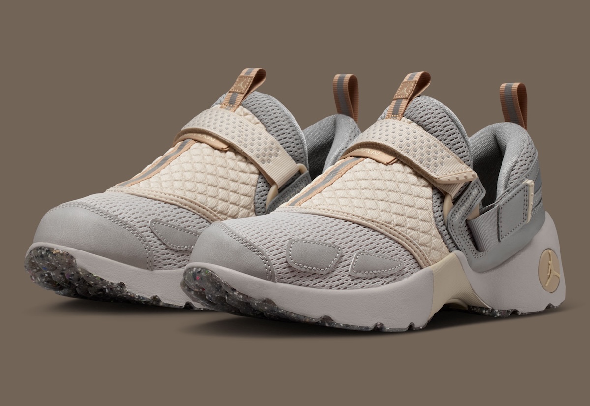 Jordan Trunner LX Light Iron Ore Enigma Stone IQ2719-002