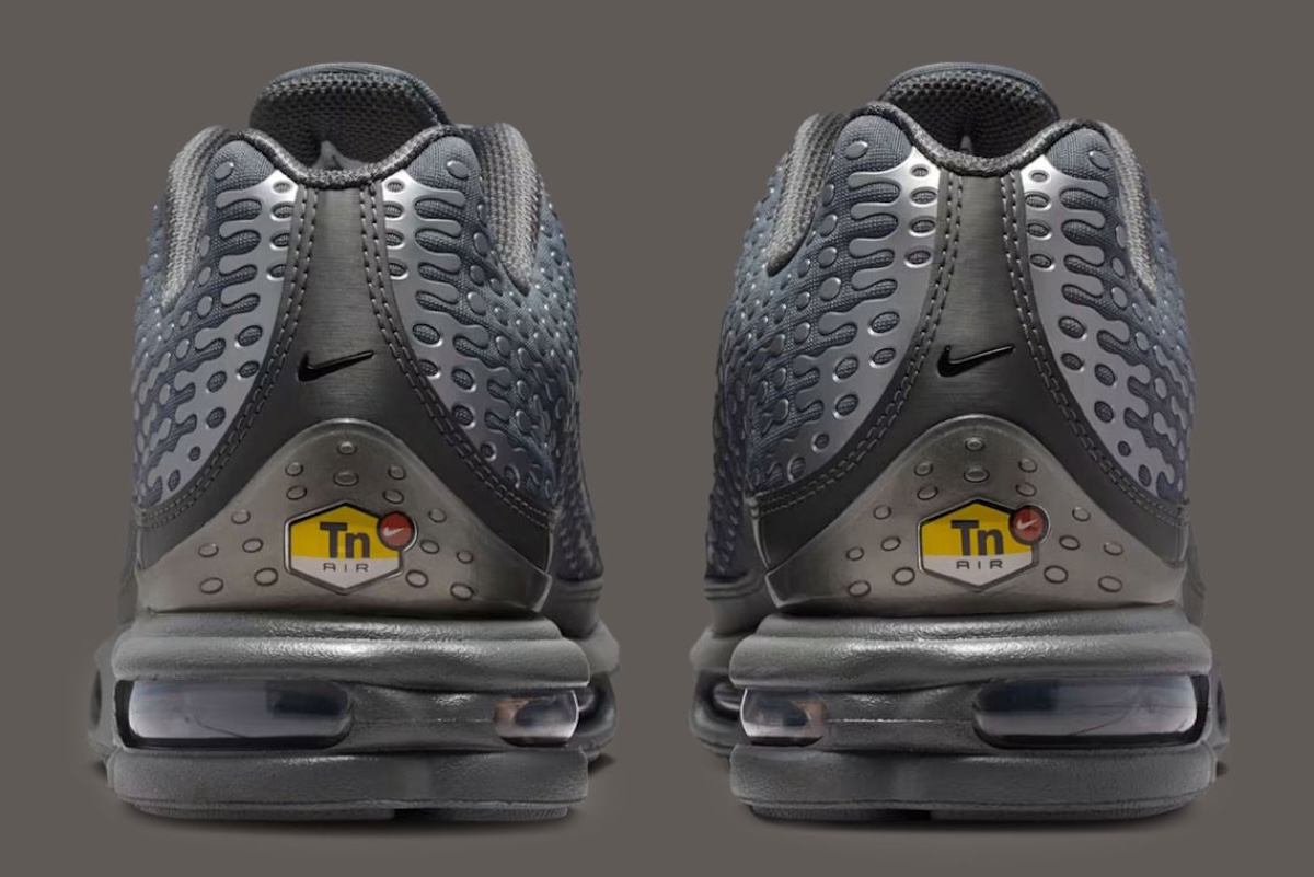 Nike Air Max Plus VII Iron Grey Smoke Grey IQ0282-084