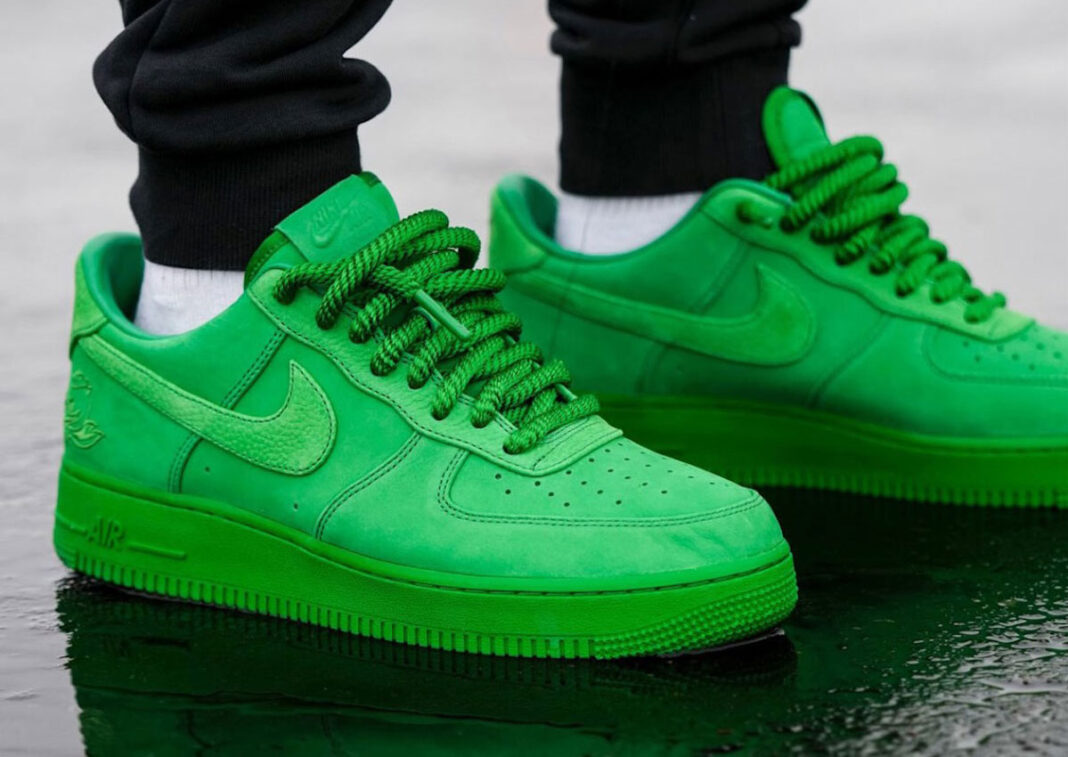 Oregon Ducks Nike Air Force 1 Low Orchard PE 2026