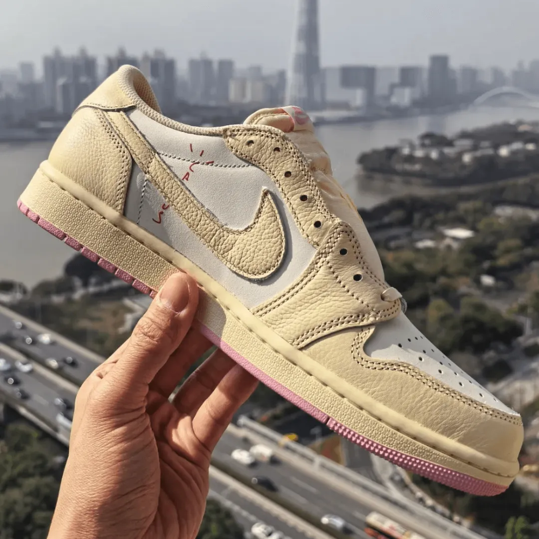 Travis Scott Air Jordan 1 Low OG Muslin Shy Pink 2026