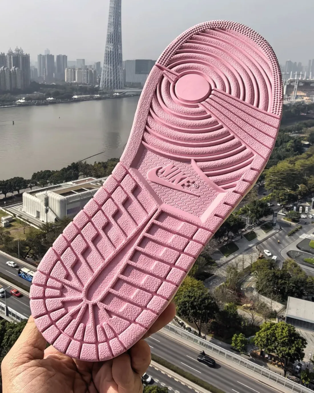 Travis Scott Air Jordan 1 Low OG Sail Tropical Pink 2026