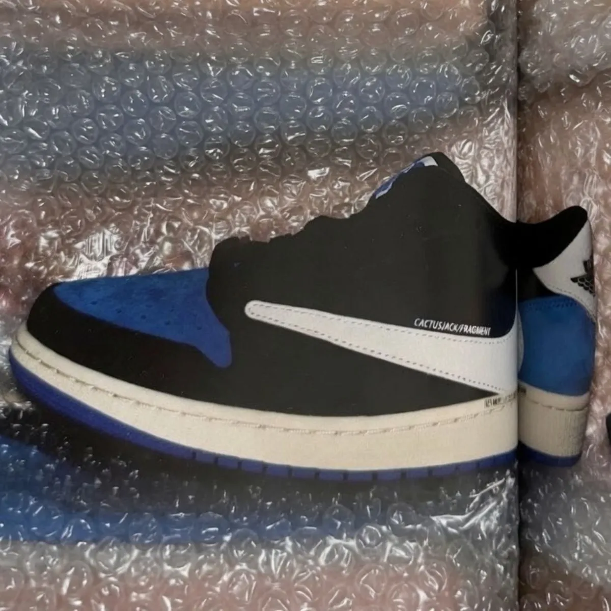 Travis Scott Fragment Air Jordan 1 Low Looksee Sample